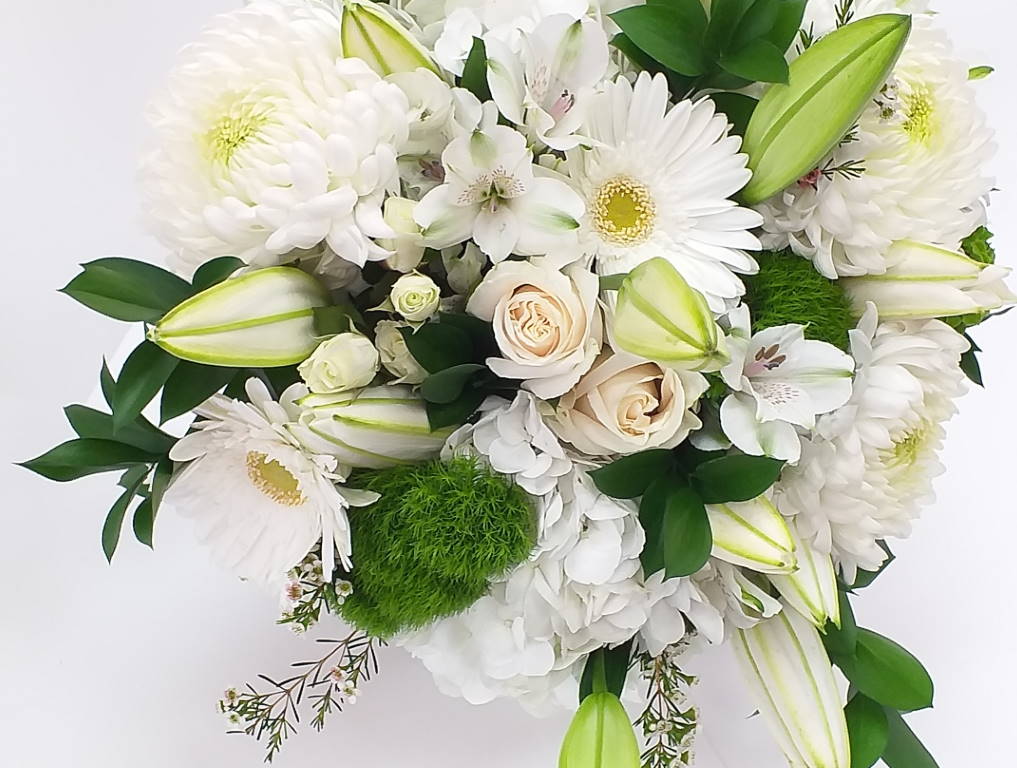 Birthday & Celebrations | Order Fresh Flowers By Calling Ginkgo Floral ...